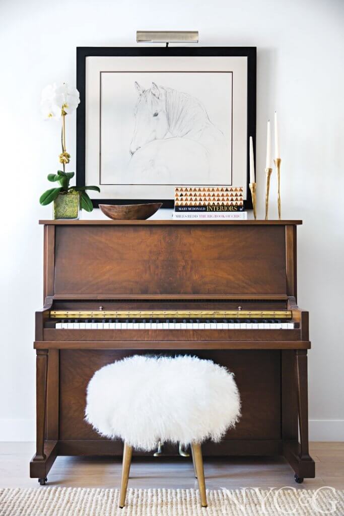 10+ Ways To Decorate Around A Piano