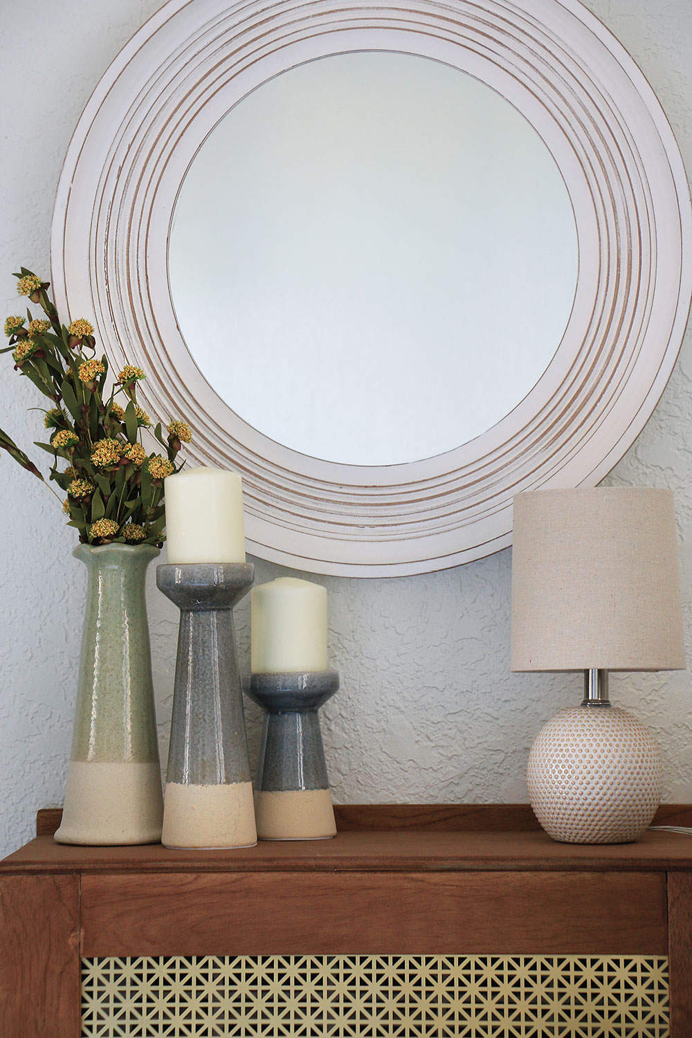Simple Entry Vignette