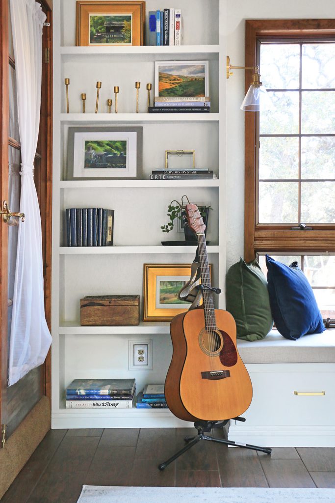 Artist's Mountain Home Tour - Home Made by Carmona